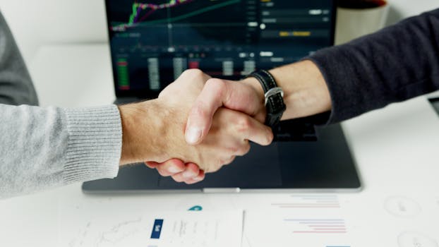 Navigating the Market Maze: Trading Stocks vs. Investing in Stocks ...